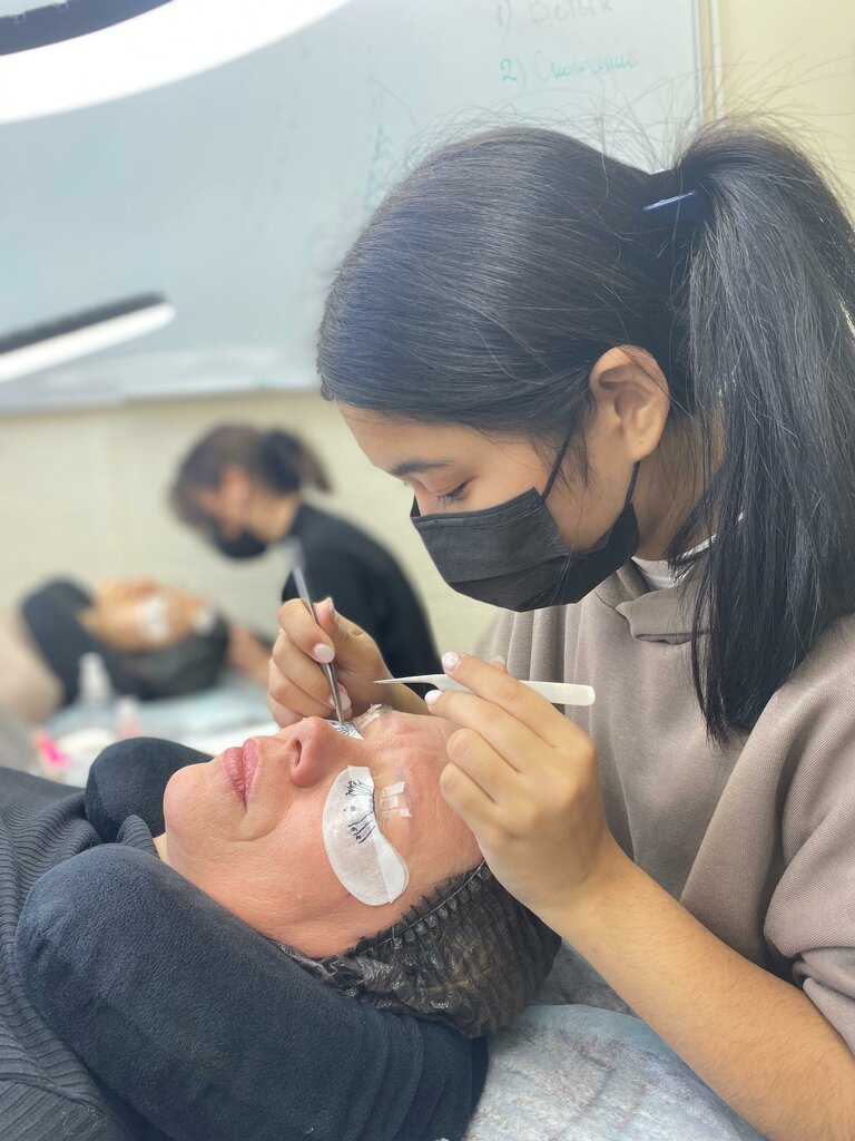 Eğitim merkezleri Brow-line, Moskova, foto