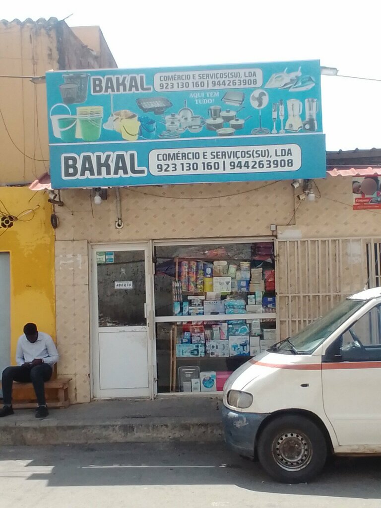 Züccaciye mağazaları Loja, Loanda, foto