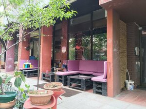Sendvič bar Azaar (Danube Quay No:10), bar  Belgrad'dan