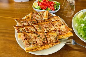 Sanat Pide (Tuna Mah., Sanat Cad., No:37, Bornova, İzmir), kafe  İzmir'den
