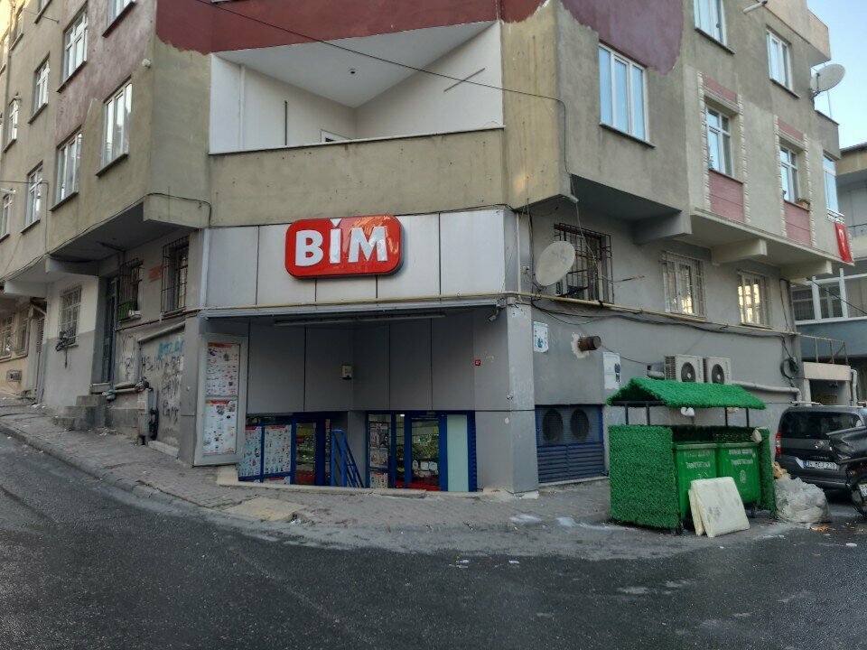 Süpermarket Bim, İstanbul, foto