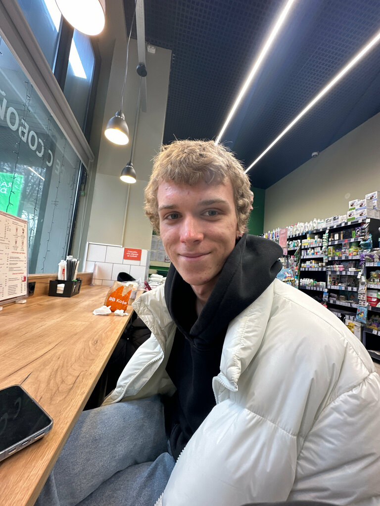 Stadyum Henveiru Stadyumu, Malé, foto