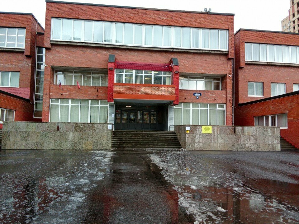 Meslek yüksekokulu Автосервис, Saint‑Petersburg, foto