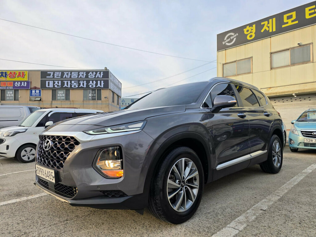 Otomobil açık artırması MS-Auto, Krasnoyarsk, foto