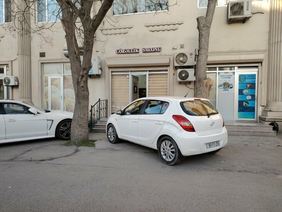 Güzellik salonu Gözəllik salonu, Bakü, foto