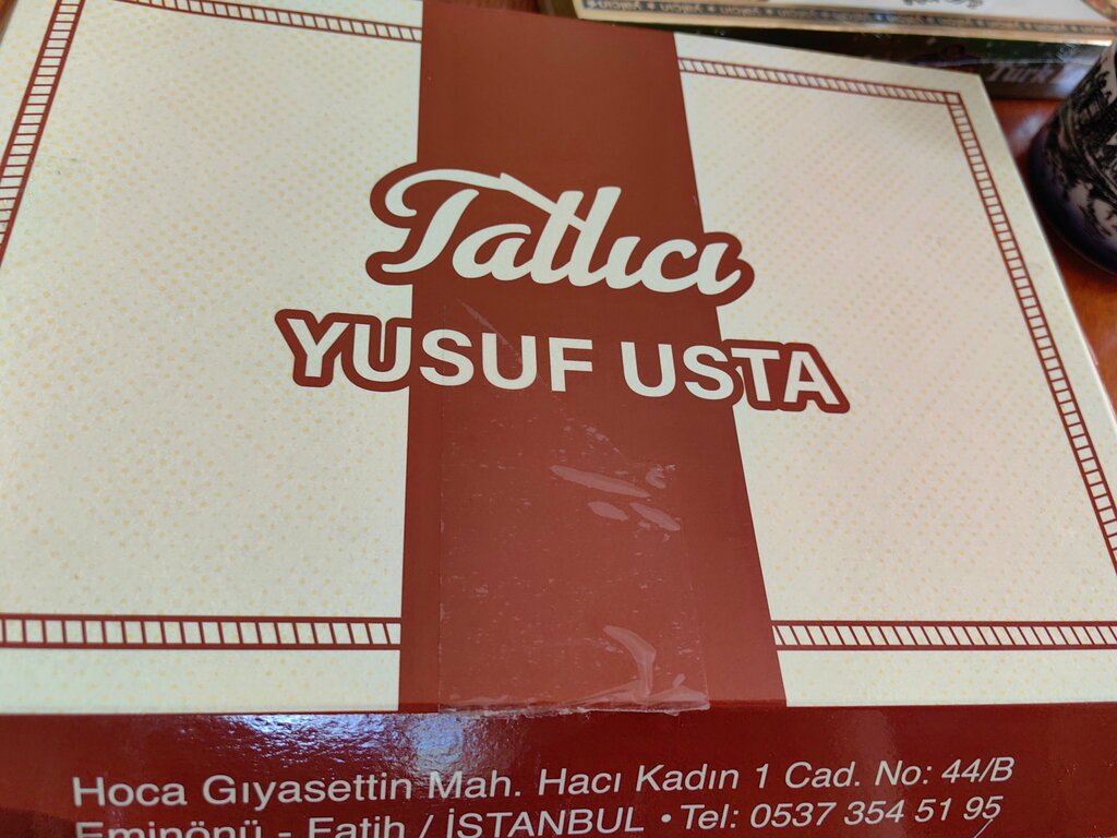 Pasta, şekerleme ve tatlı Tatlici Yusuf Usta, İstanbul, foto