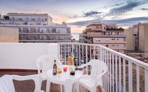 Hostal Lido (Calle Germa Bianor No:16, Palma de Mallorca, Les Arenal), otel  Balear Adaları'ndan