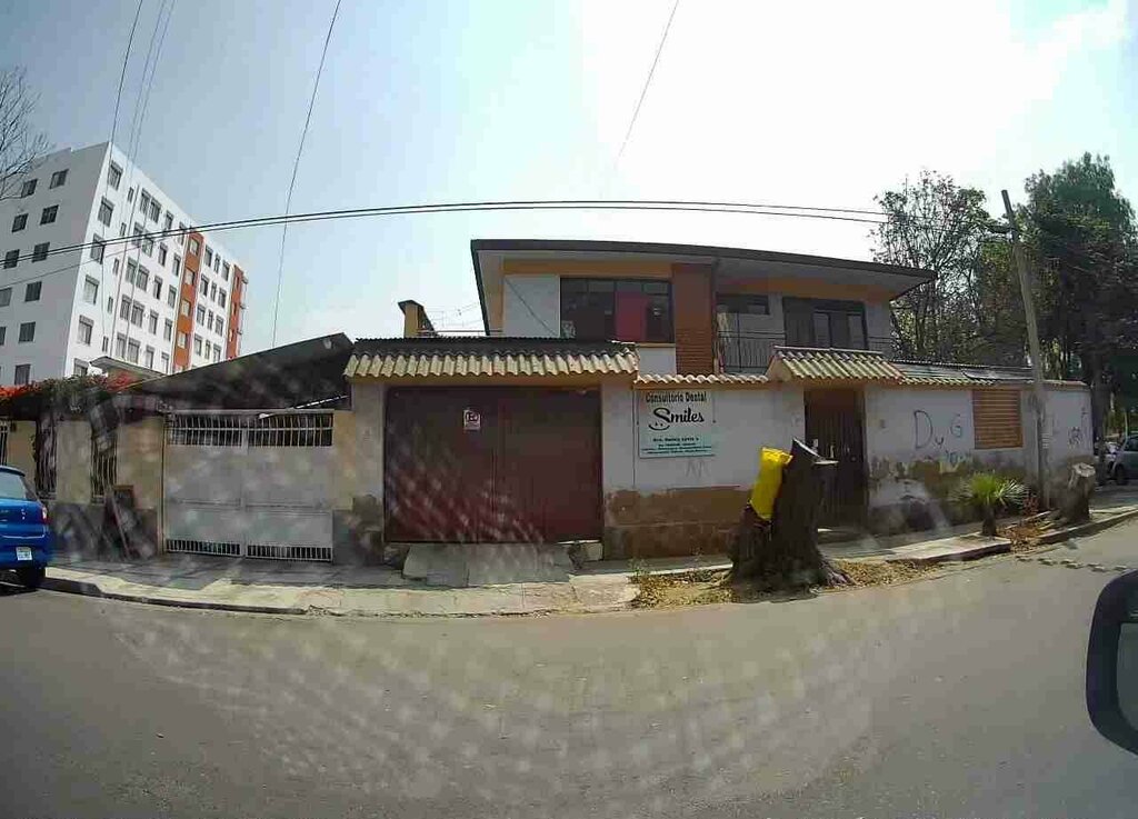 Özel ağız ve diş sağlığı klinikleri ve muayenehaneleri Smiles, Cochabamba, foto