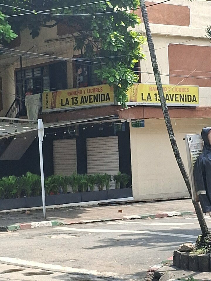 At ve binicilik kulüpleri La 13 avenida, Cali, foto