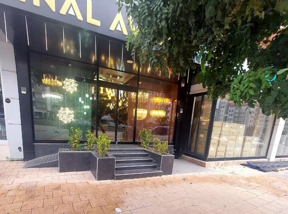 Lamba ve avize mağazaları İnal, Adana, foto