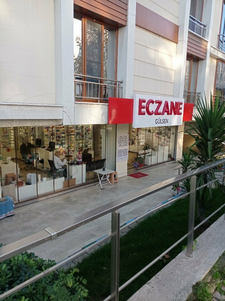 Eczaneler Gülşen Eczanesi, İstanbul, foto