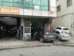 Umut Oto (İstanbul, Ataşehir, Yenisahra Mah., Yıldırım Beyazit Cad., 1-3C), otomobil servisi  İstanbul'dan