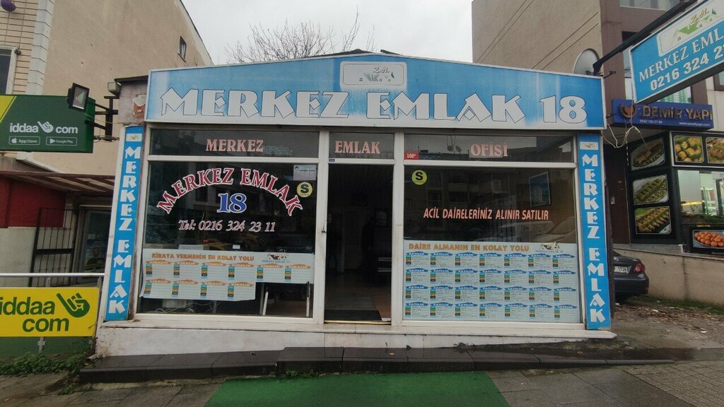 Emlak ofisi Merkez Emlak 18, İstanbul, foto