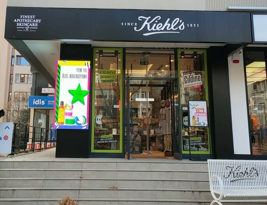 Kozmetik ve parfümeri mağazaları Kiehl's, İstanbul, foto
