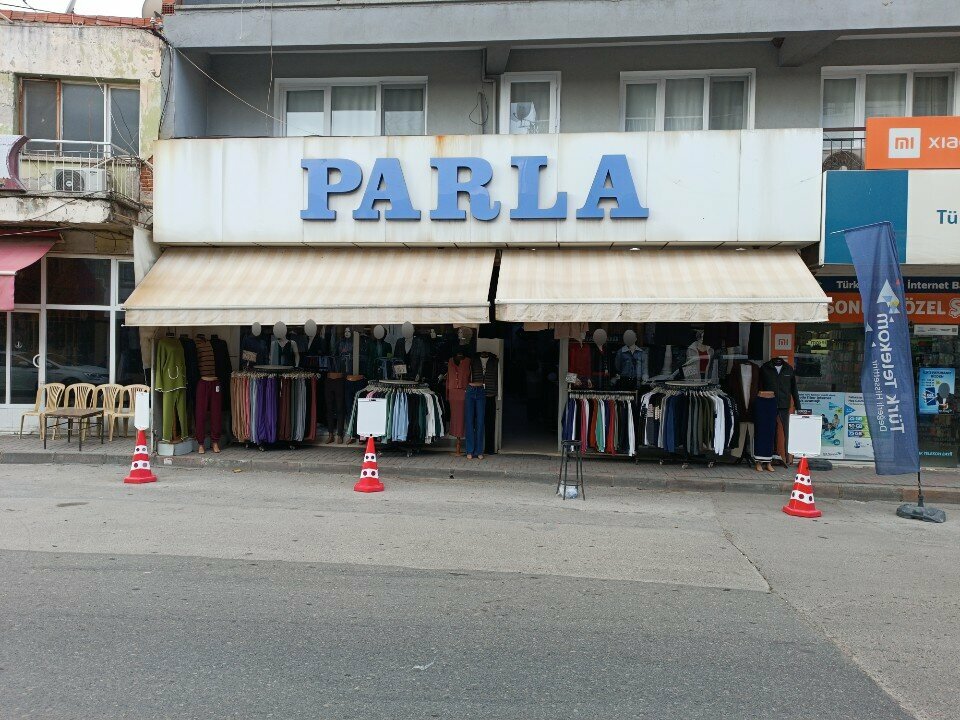 Giyim mağazası Parla, İzmir, foto
