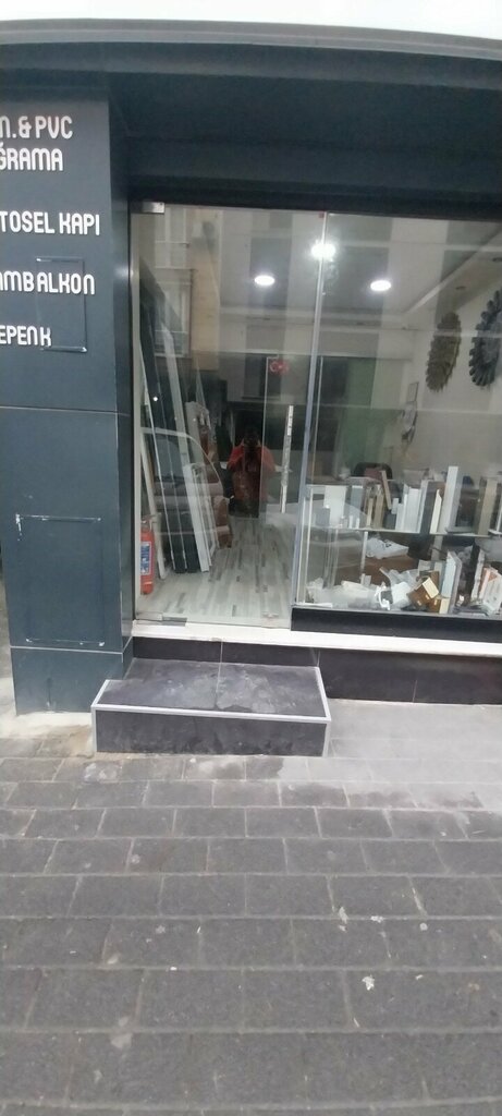 Alüminyum doğrama Șahin Cam, İstanbul, foto