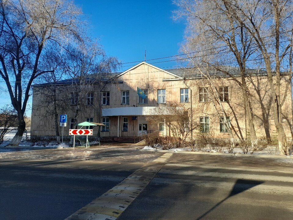Müzik okulları ve konservatuarlar Menzhan, Oral (Uralsk), foto