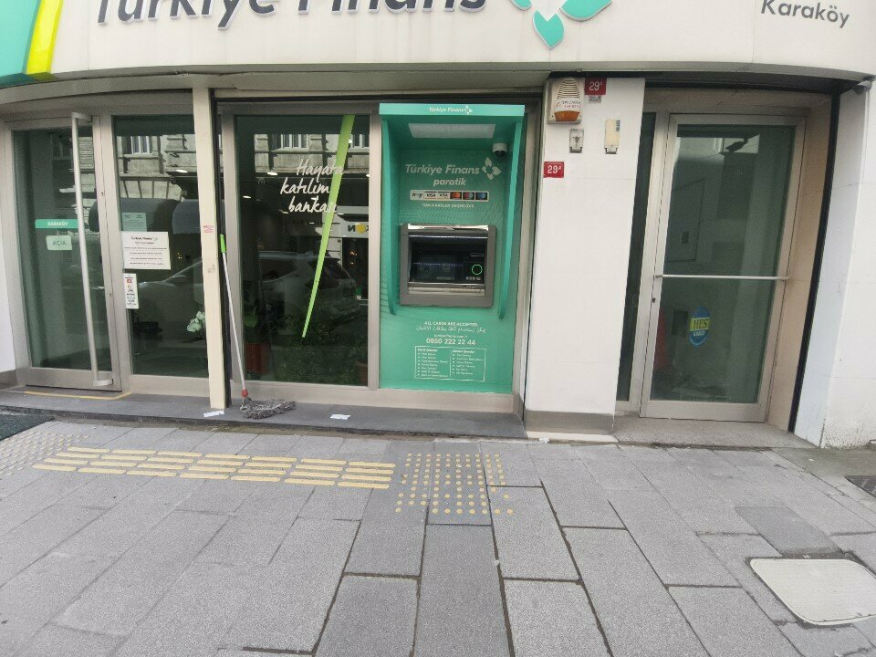 ATM'ler Türkiye Finans, İstanbul, foto