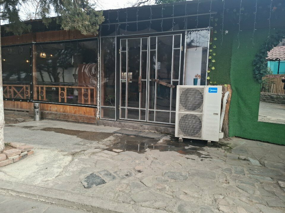 Kafe მანდარინები, Rustavi (Bostandere), foto