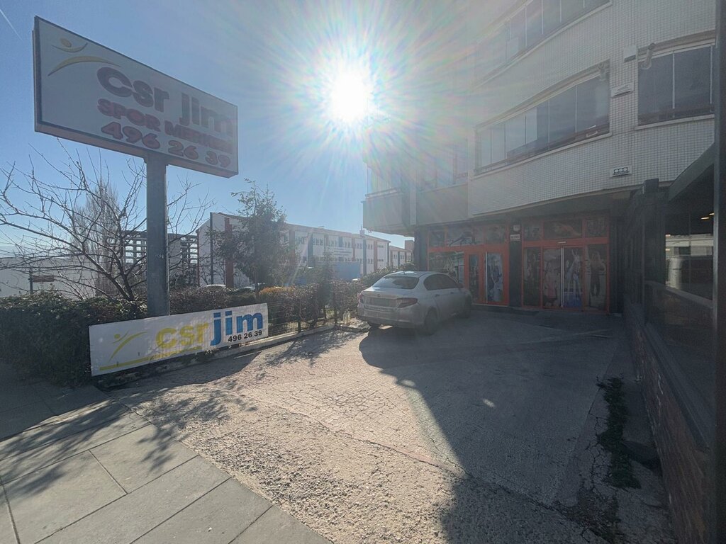 Çok amaçlı spor tesisleri Csr jim Spor Merkezi, Ankara, foto