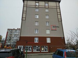 Krona (Yablonevaya ulitsa No:10), manikür-pedikür  Svetlogorsk'tan