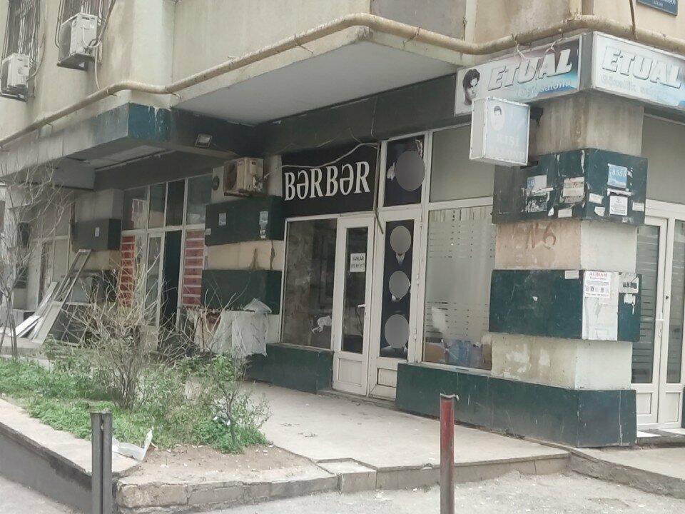 Kuaförler Bərbər, Bakü, foto