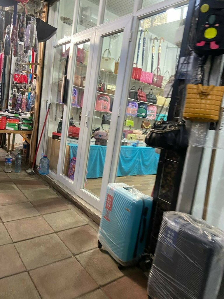 Çanta ve valiz mağazaları Çanta mağazası, Mingeçevir, foto