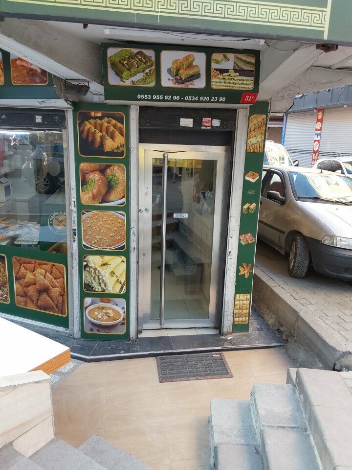 Pasta, şekerleme ve tatlı Nefis Tatlı&Kahve, İstanbul, foto