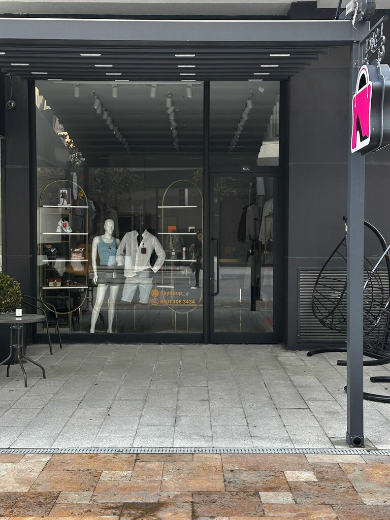 Giyim mağazası By İlayda Çapalar, İstanbul, foto