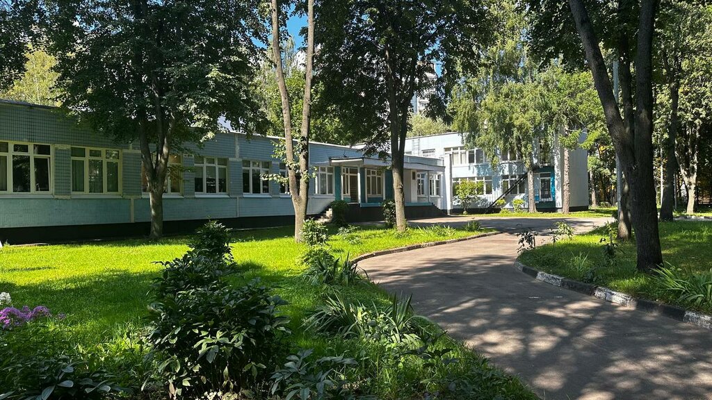 Ortaokul Школа № 1636 Ника, здание № 8, Moskova, foto