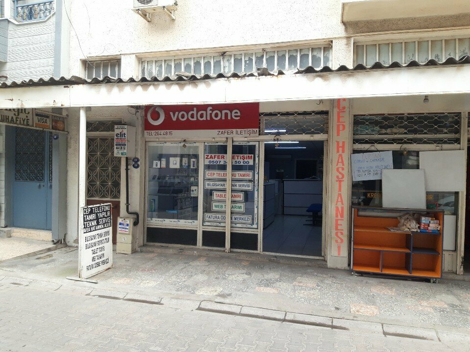 Cep telefonu aksesuarları Zafer İletişim, İzmir, foto