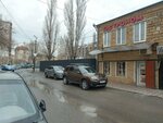 Гастроном (1-ya Rodnikovaya ulitsa No:3), market  Makhachkala'dan