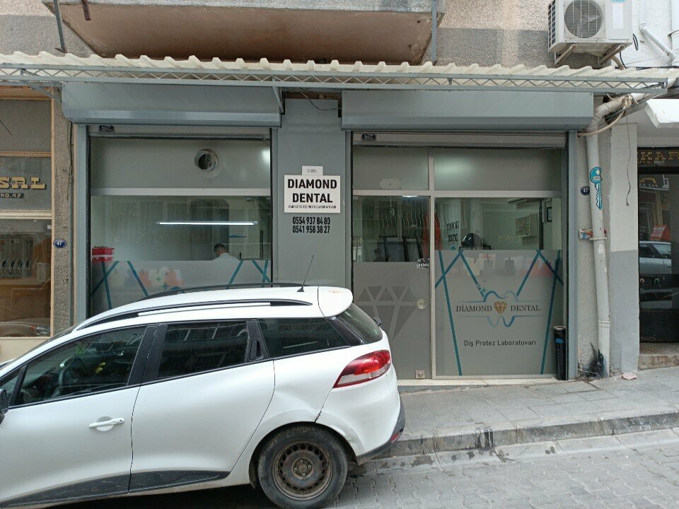 Diş laboratuvarı Diamond Dental, İzmir, foto