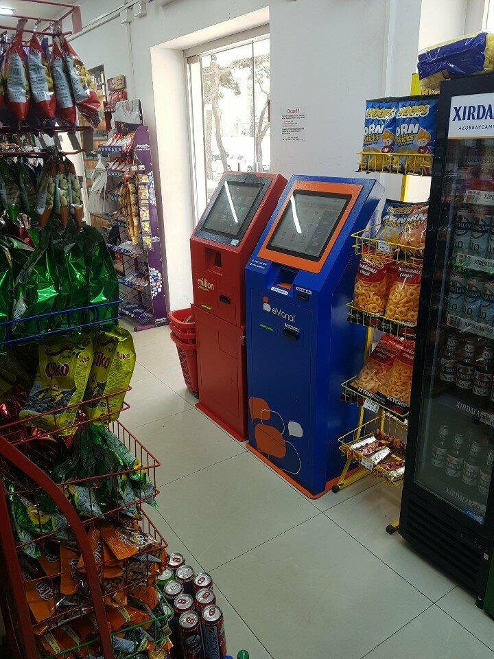 Ödeme terminali Emanat, Bakü, foto