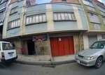 Beto (Department of La Paz, Provincia Murillo, La Paz, Avenida Apumalla, 1525), oto döşeme  La Paz'dan