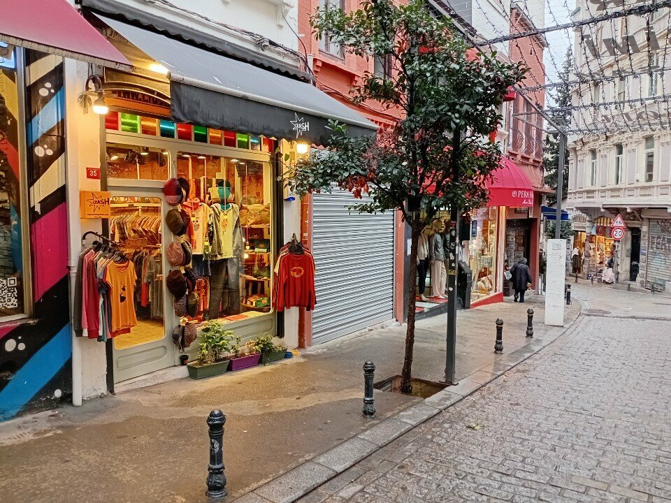 Giyim mağazası Giyim, İstanbul, foto