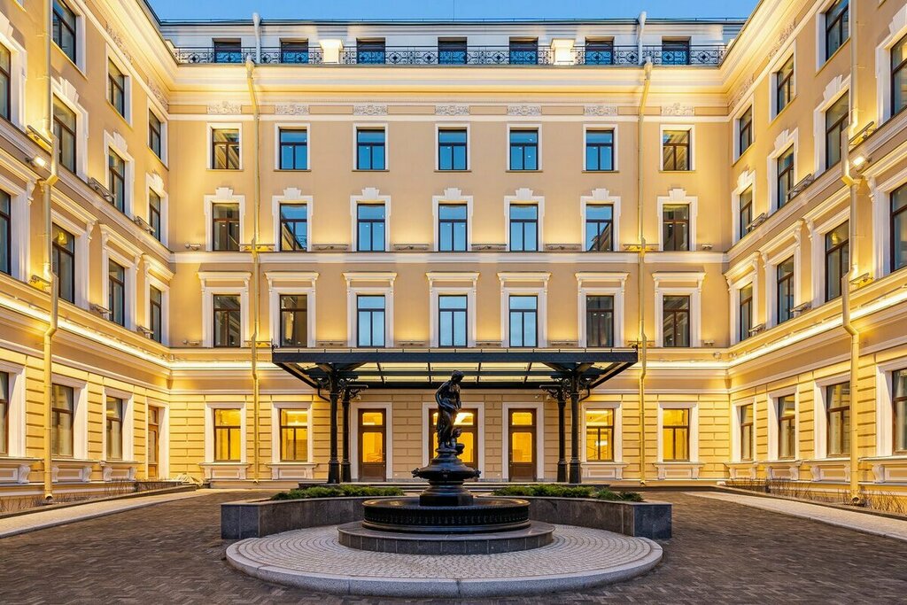 Konut blokları Opera-Palace, Saint‑Petersburg, foto