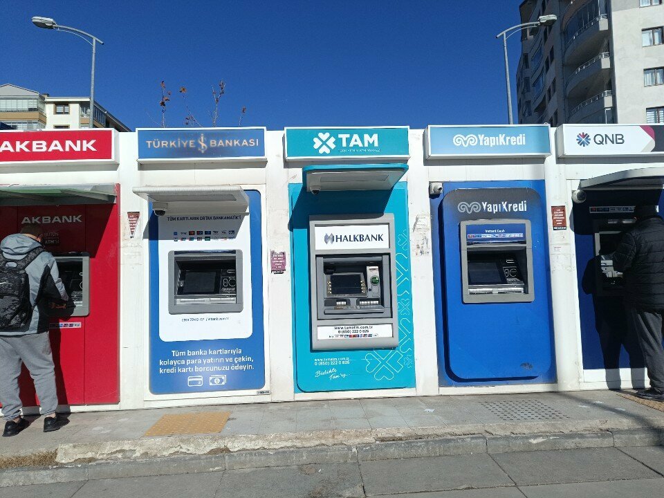ATM'ler Halkbank ATM, Ankara, foto