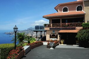 Hotel Ocean Gardens (Madeira, Funchal, Rua Conde Carvalhal), otel  Madeira'dan