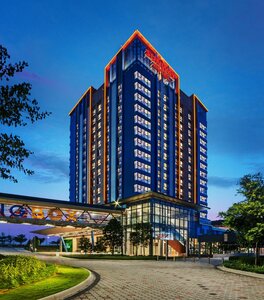 Sunway Hotel Big Box (MRT Putrajaya Line, Persiaran), otel