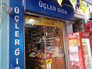 Üçler Gıda (İstanbul, Beyoğlu, Katipmustafa Çelebi Mah., Hoca Zade Sok., 15), bira dükkanı  İstanbul'dan