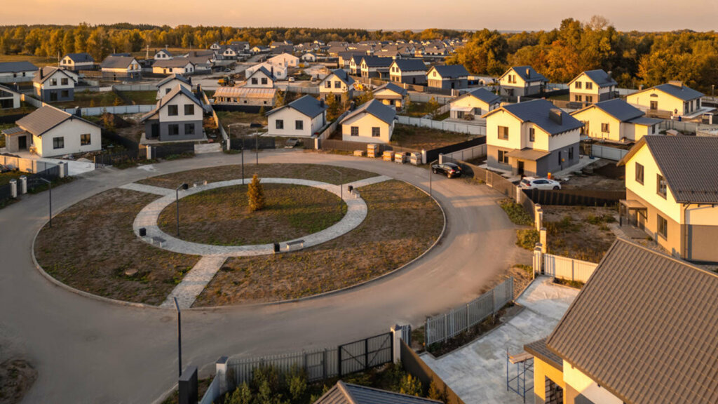 Yazlık yerleşim Kottedzhnyj poselok, Samarskaya oblastı, foto