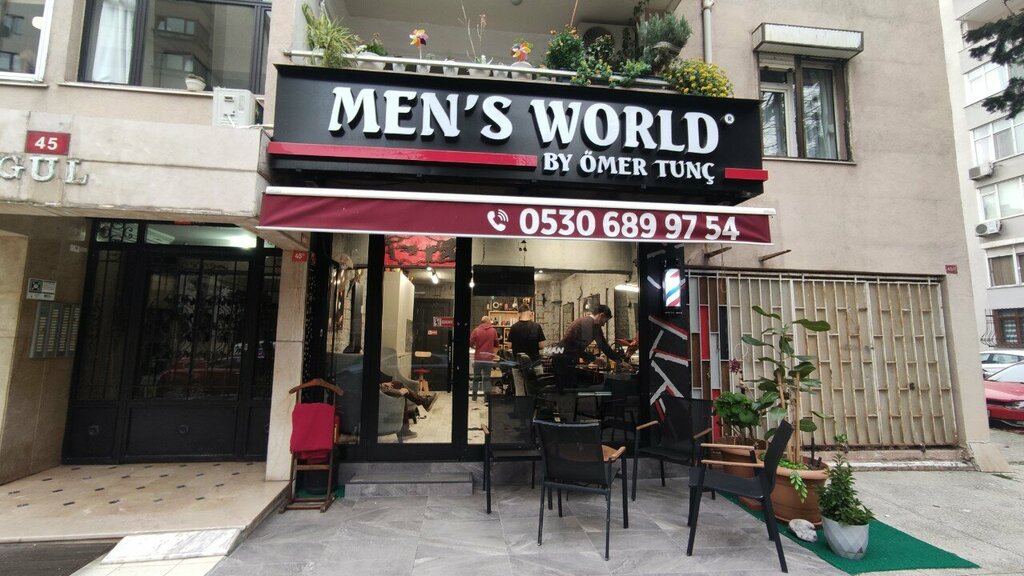 Berberler Men's World by Ömer Tunç, İstanbul, foto
