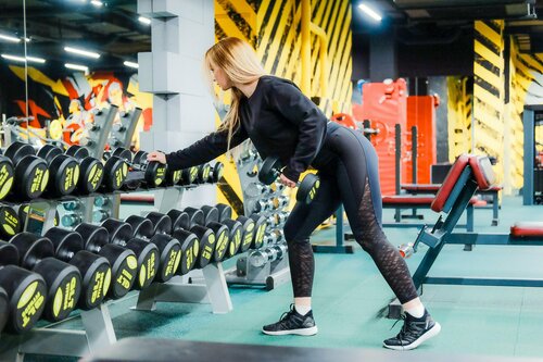 Fitness kulüpleri Parking, Yekaterinburg, foto