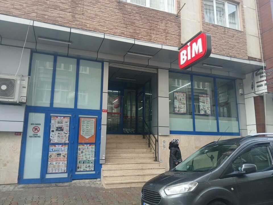 Süpermarket Bim, İstanbul, foto