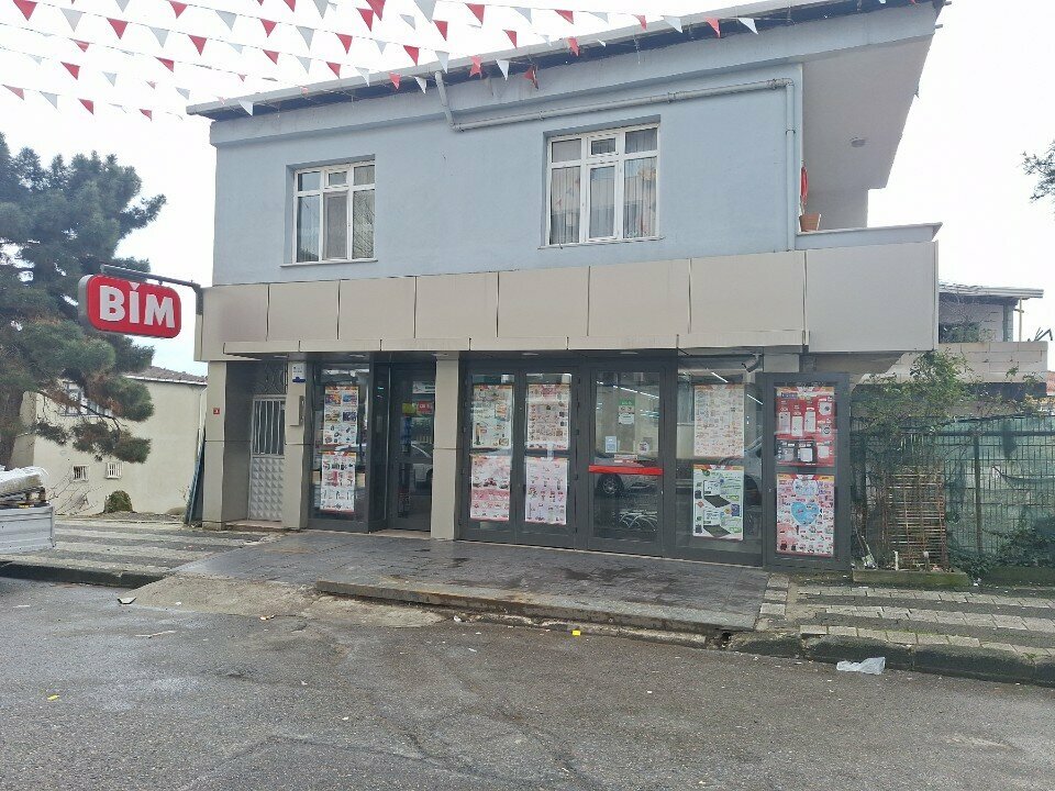 Süpermarket Bim, İstanbul, foto