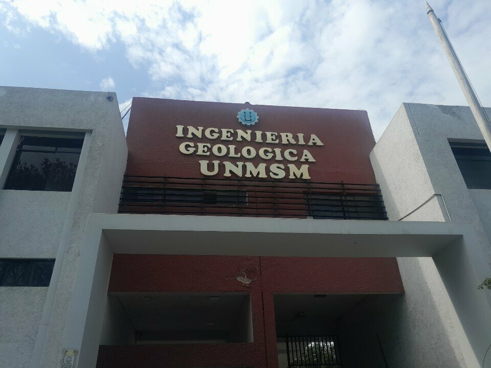 Üniversiteler Facultad de ingeniería geológica Unmsm, Lima, foto