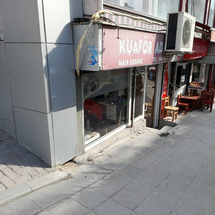 Berberler Adem Erkek Kuaförü, İstanbul, foto