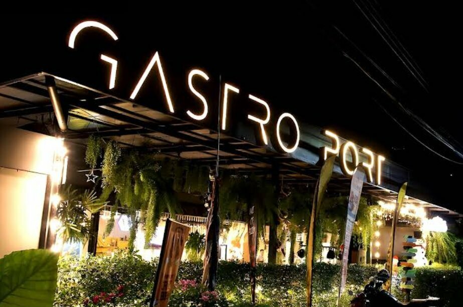 Yemek salonu, gastromarket Gastro Port, Phuket Eyaleti, foto