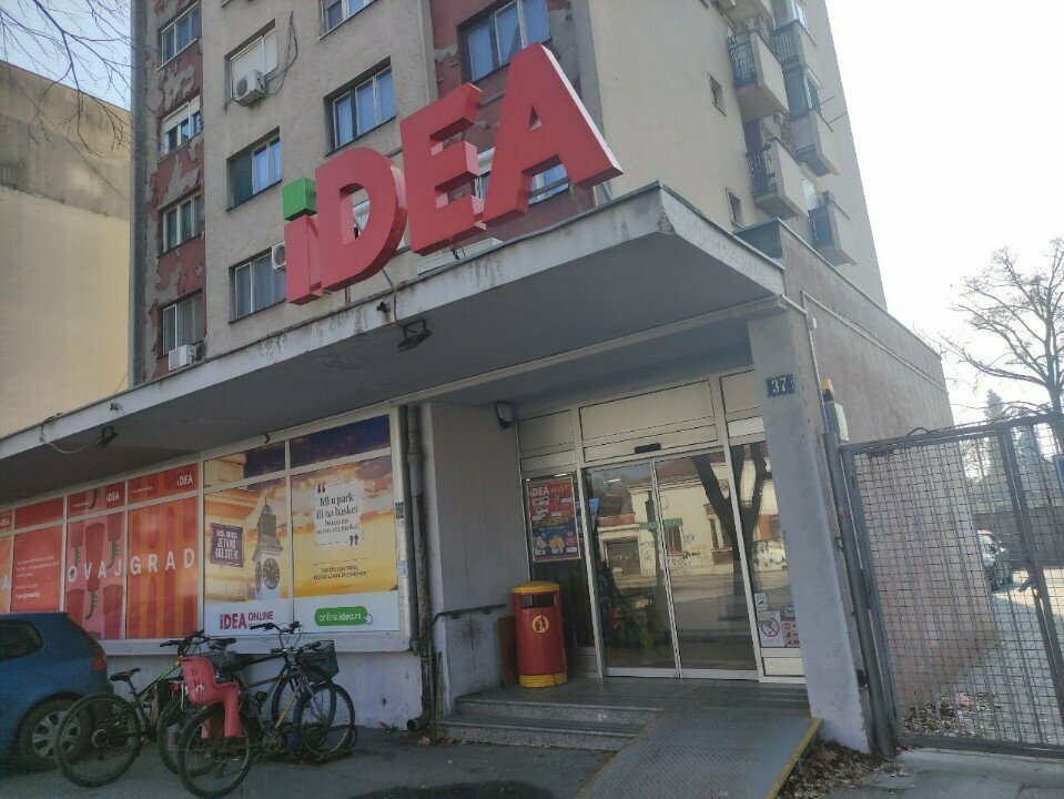 Gazete bayi Moj Kiosk, Novi Sad, foto